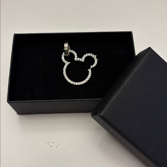 Disney | Jewelry | Disney Minnie Mouse Sparkle Pendant | Poshmark